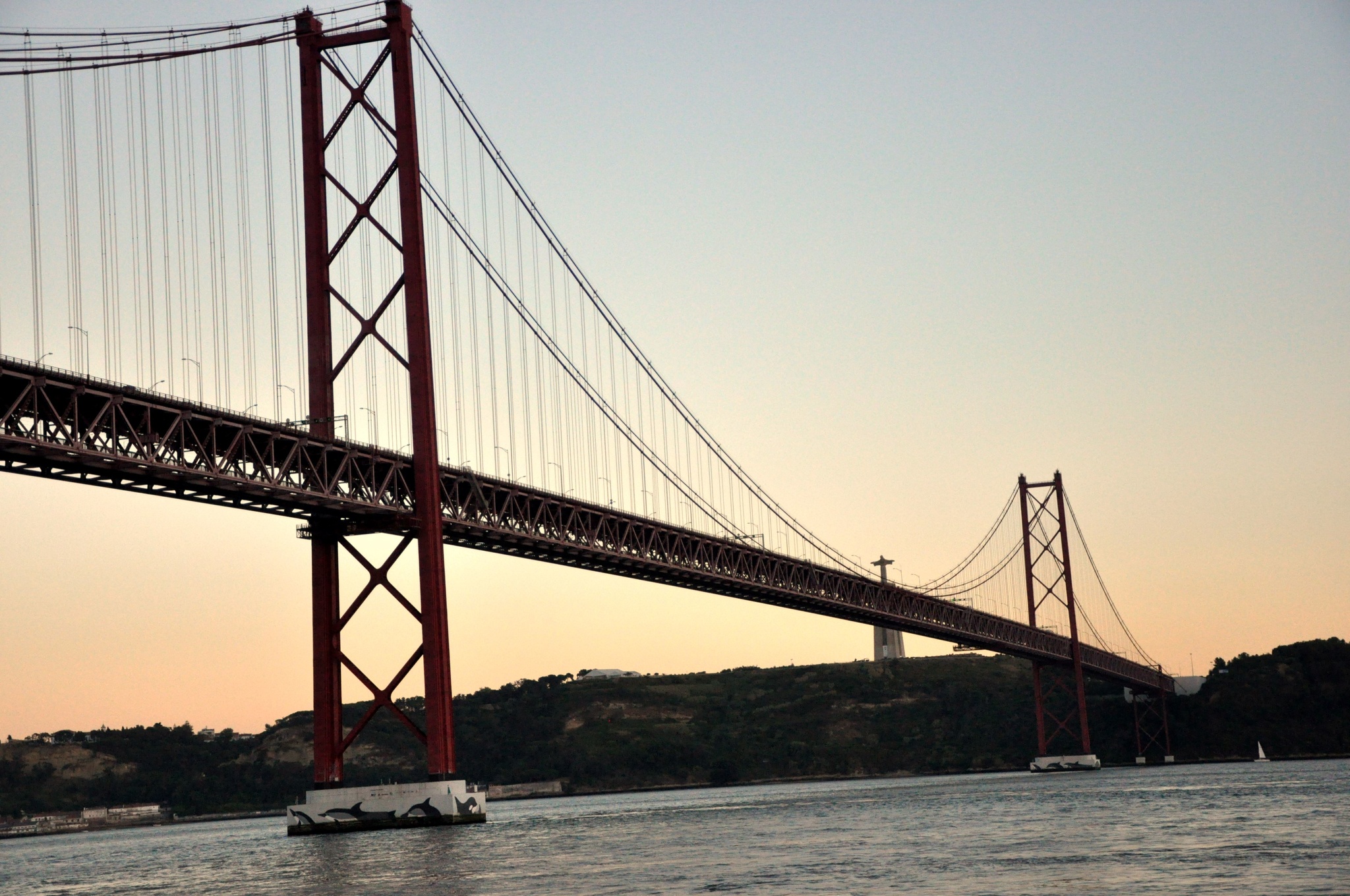 Bridge on the road | QUINTO NAIPE